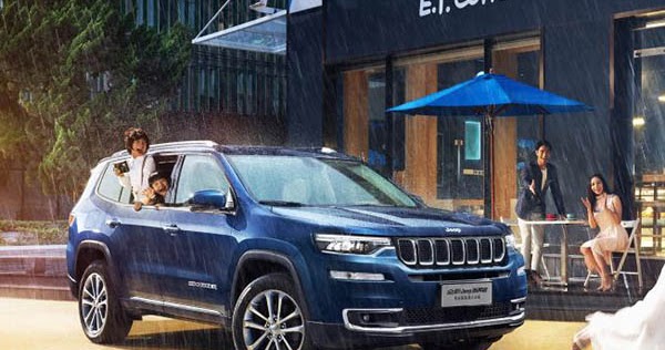 Burlappcar: How about some more pix of the new Jeep Commander