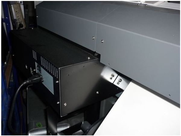 eBay Scam Hunter: Roland VersaCAMM SP-540i 54 inch Printer Cutter