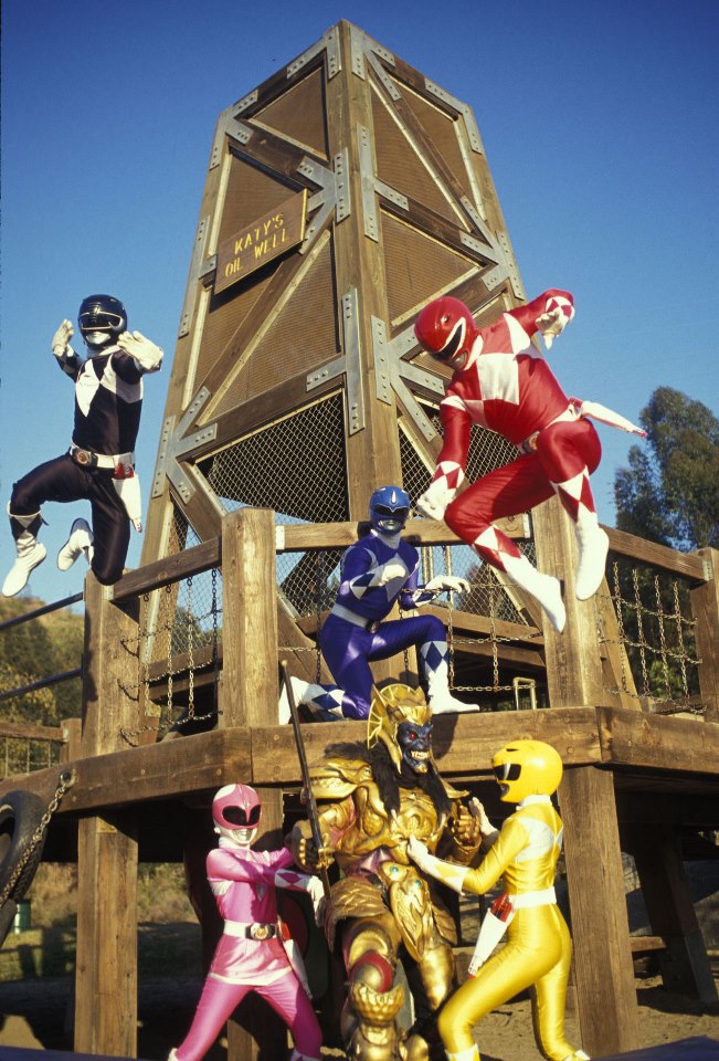 HQPRESS: POWER RANGERS COMEMORA 20 ANOS DA FRANQUIA