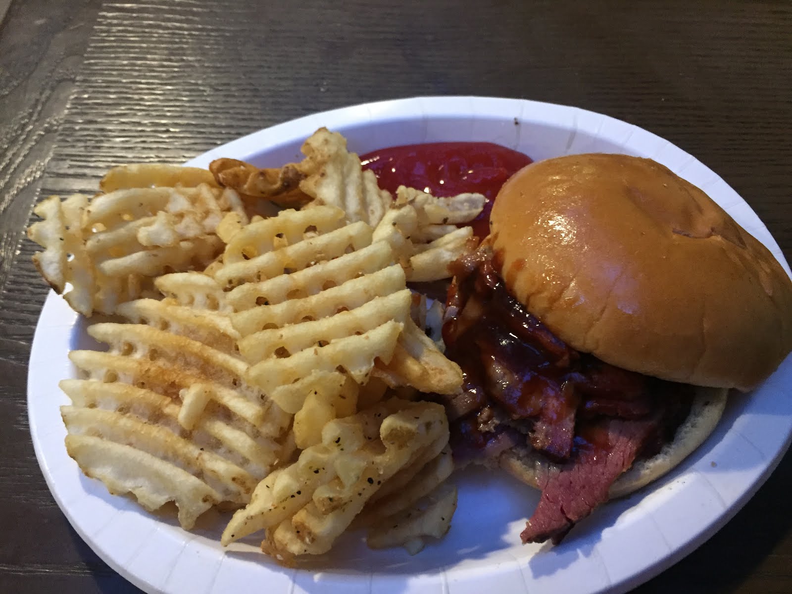 MidwestInfoGuide: Season Dining Pass 2017 (Six Flags)