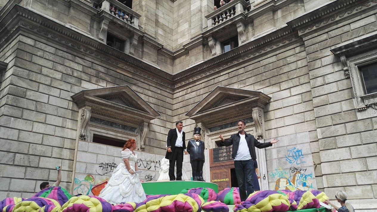 Oopperafanin päiväkirja / Diary of an opera buff: The Bell on the ...