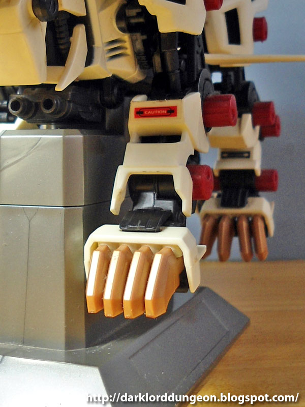 GeekMatic!: Zoids: Liger Zero Phoenix
