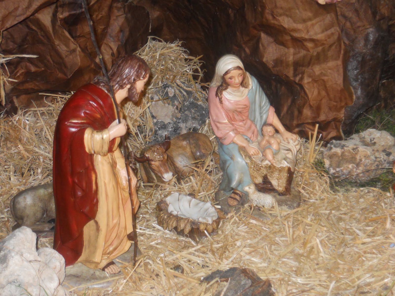 APA "SAGRADA FAMILIA" DE VALLADOLID: YA ESTÁ MONTADO EL BELÉN