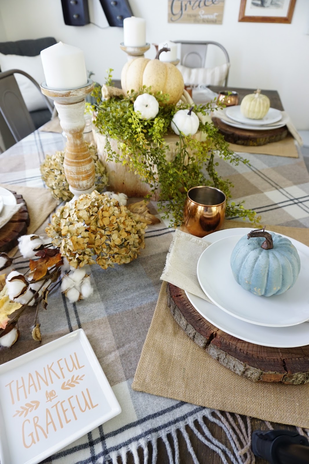 Neutral Rustic Fall Tablescape