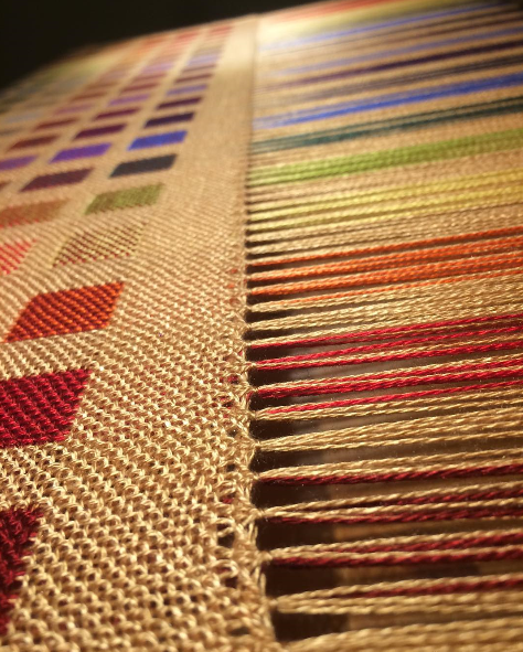 Magniloquent's Warped World: Project: Doubleweave Windpwpane Shawl