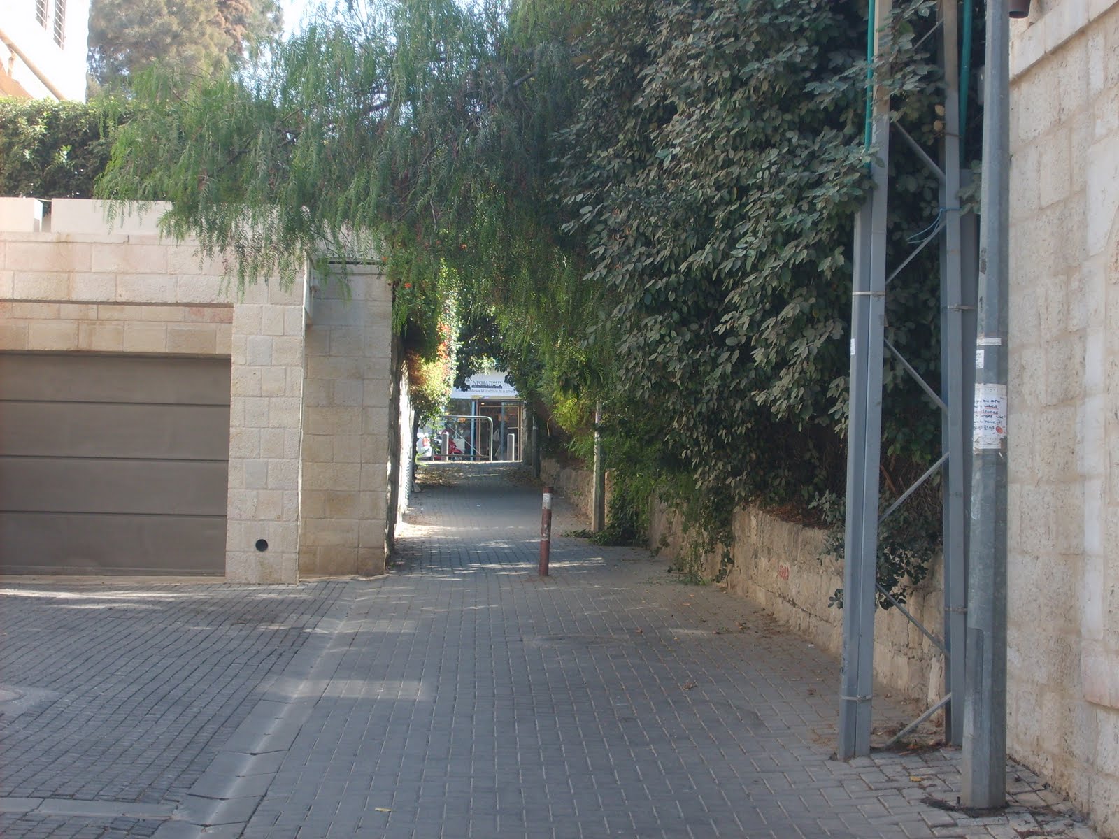 Walkable Jerusalem: Gan Gidon (Gideon Park), Baka -- Jerusalem ...