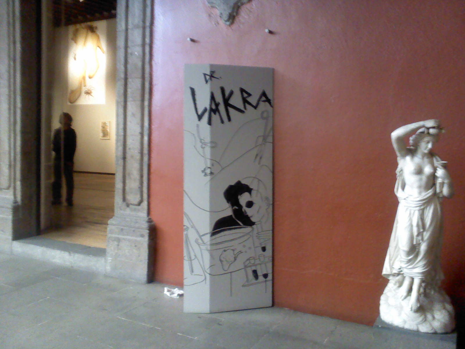 Bitácora: DR. LAKRA