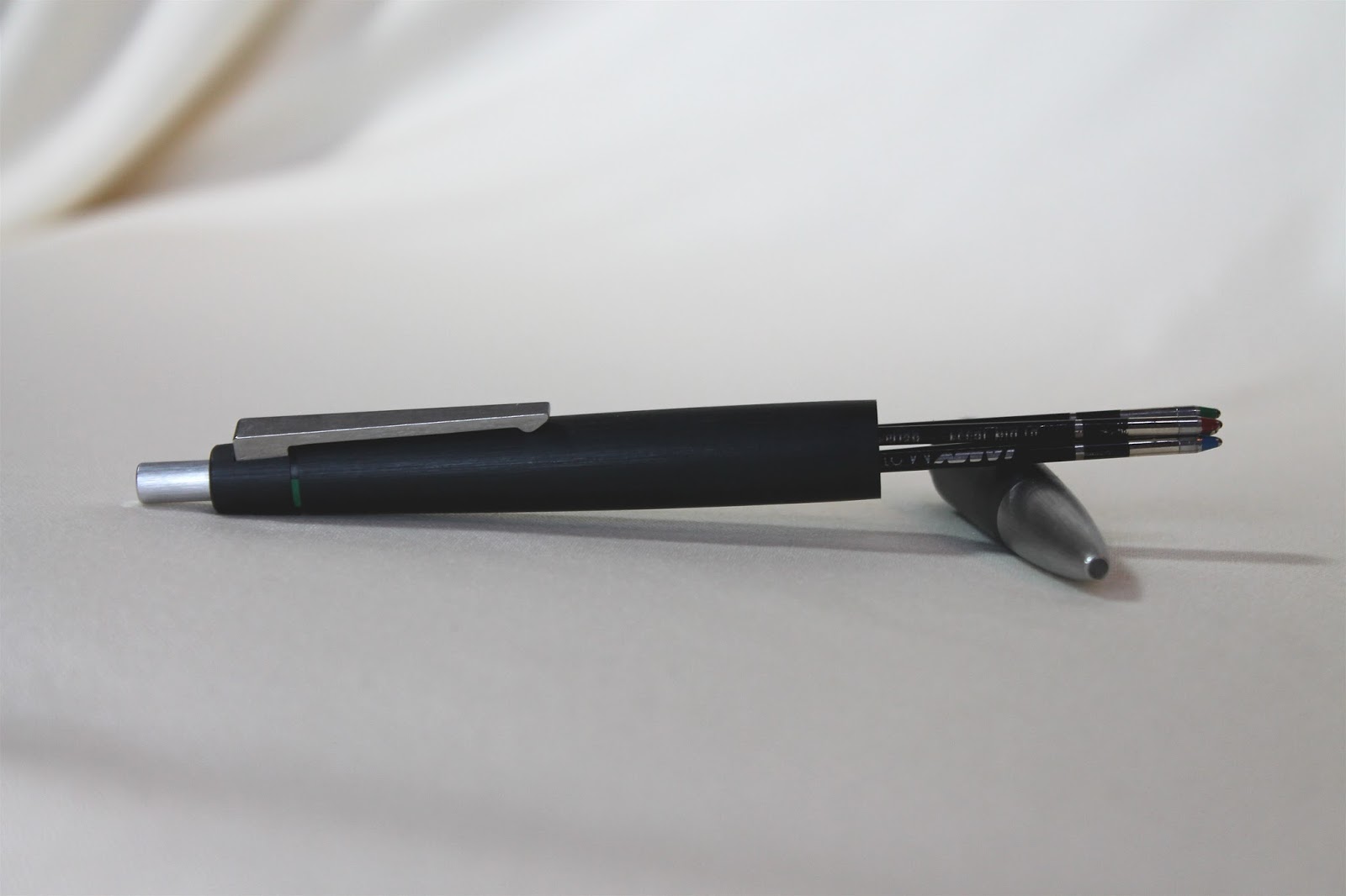 Multi Pen Dimensions: Lamy 2000 Multi Colour Ballpoint Pen