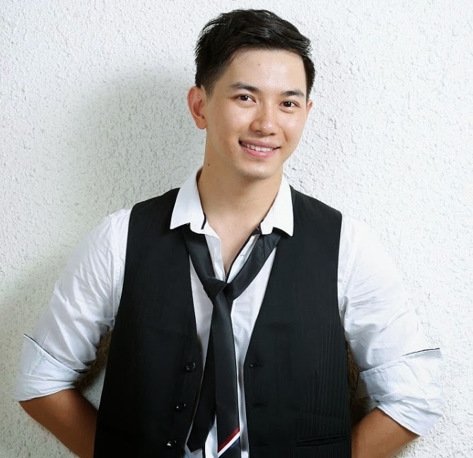 M y a n m a r H u n k s: Sai Si Tom Kham