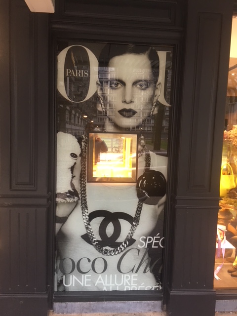 POP-professor: Chanel etalage