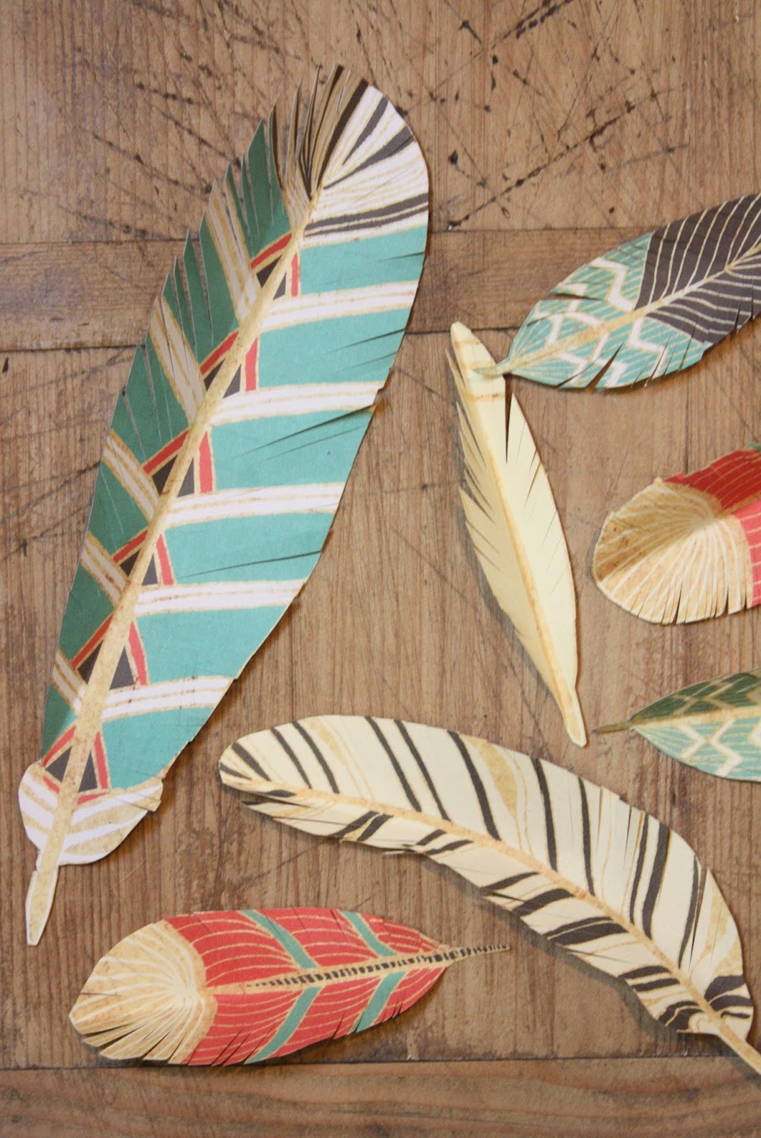 My Sweet Savannah: ~DIY paper feather wreath~{thrifty Thursday}