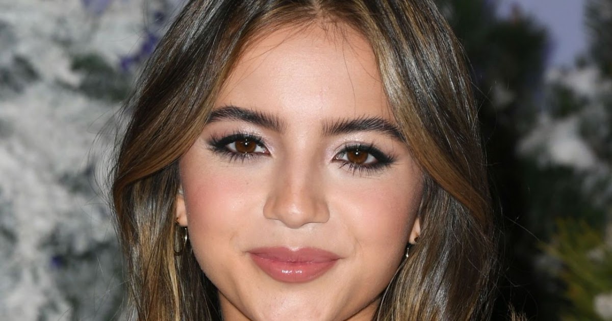 Starlet Arcade: Sexy Isabela Moner