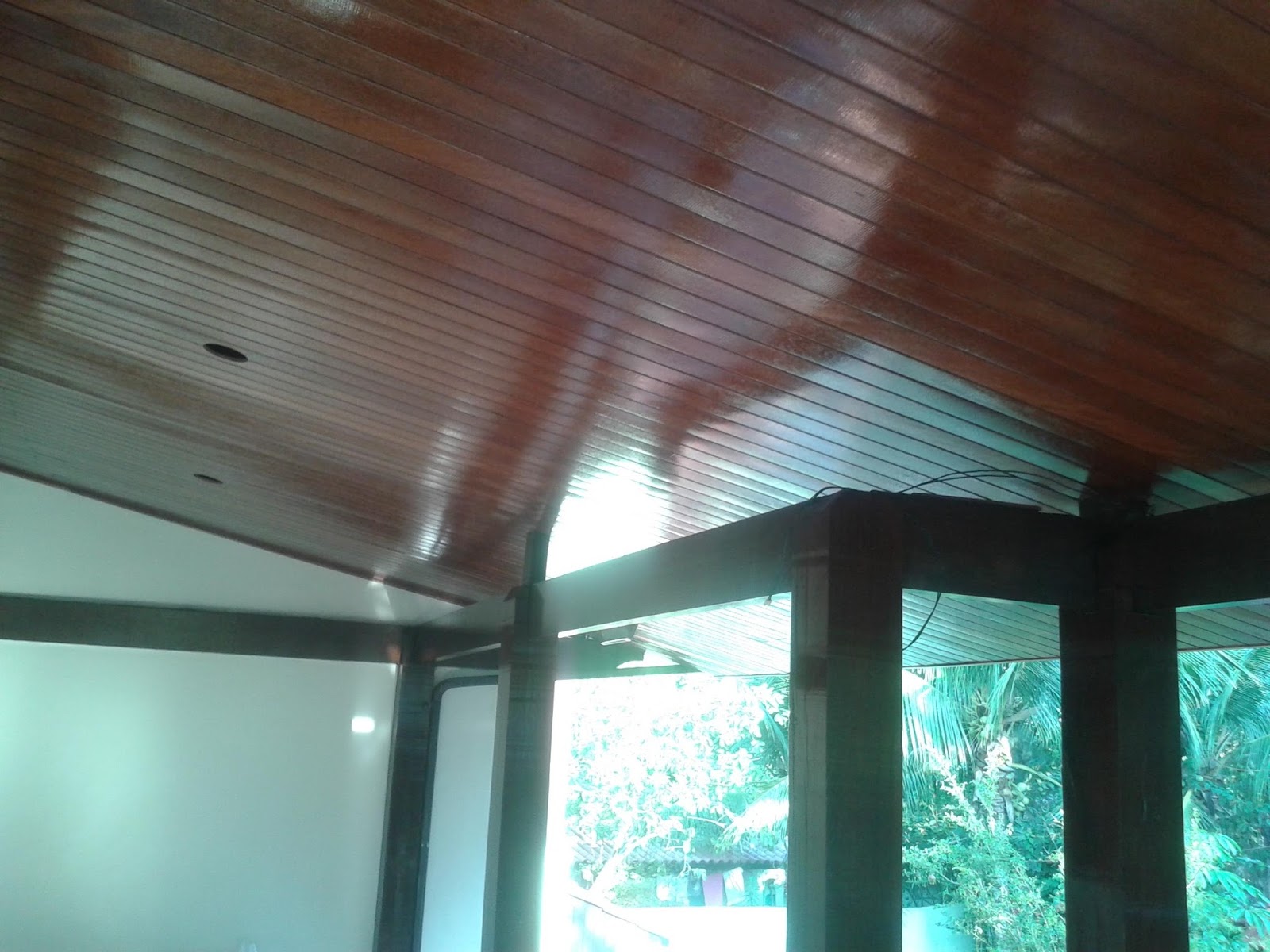 Rebaixamento de teto com LAMBRI: Rebaixamento com lambri em teto de ...