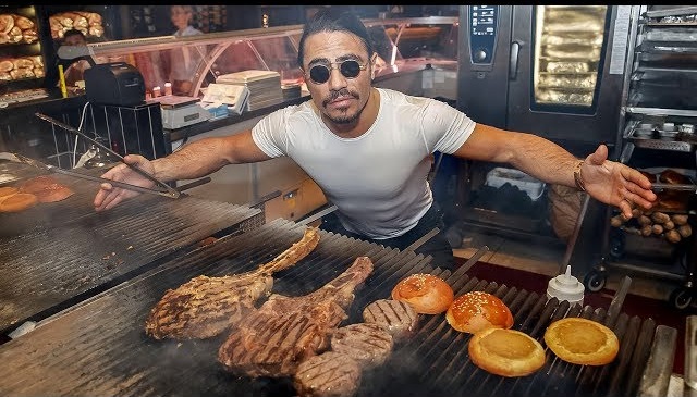 Εκλεισαν το εστιατόριο του Τούρκου Salt Bae στη Μύκονο!