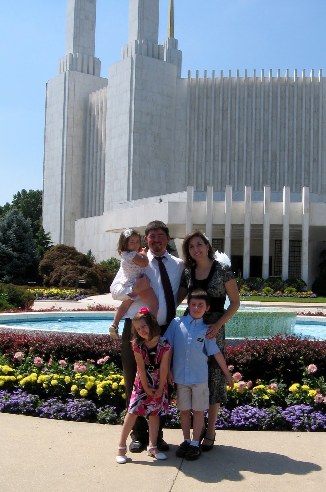 The Beautiful Thrifty Life: ...and I'm a Mormon.