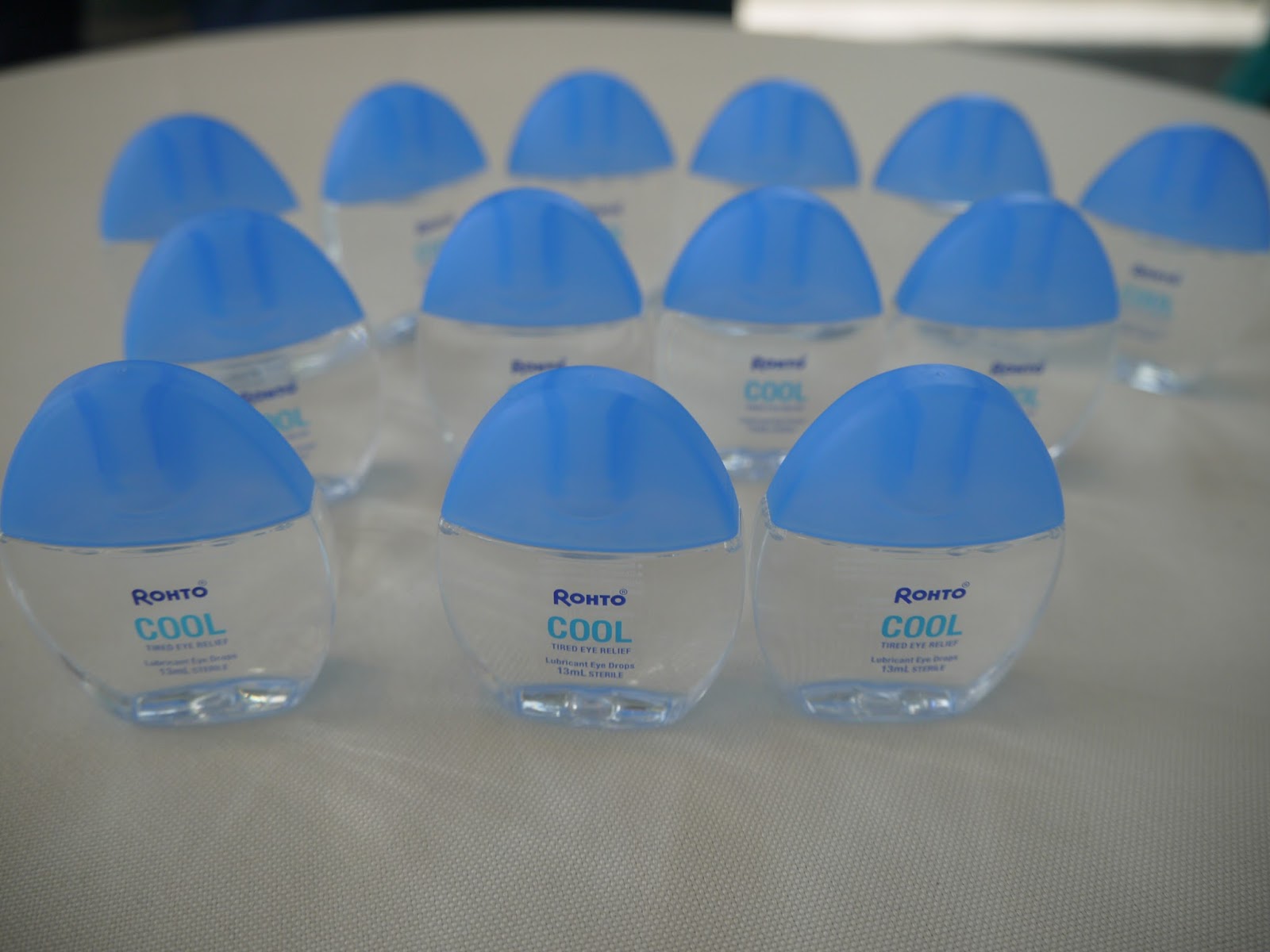 EVERGREEN LOVE: ROHTO® Cool Eye Drops For Beautiful Eyes