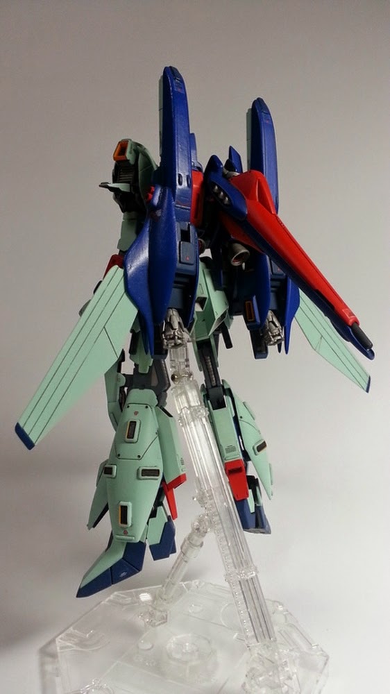 Custom Build: MG 1/100 ReGZ "Detailed"