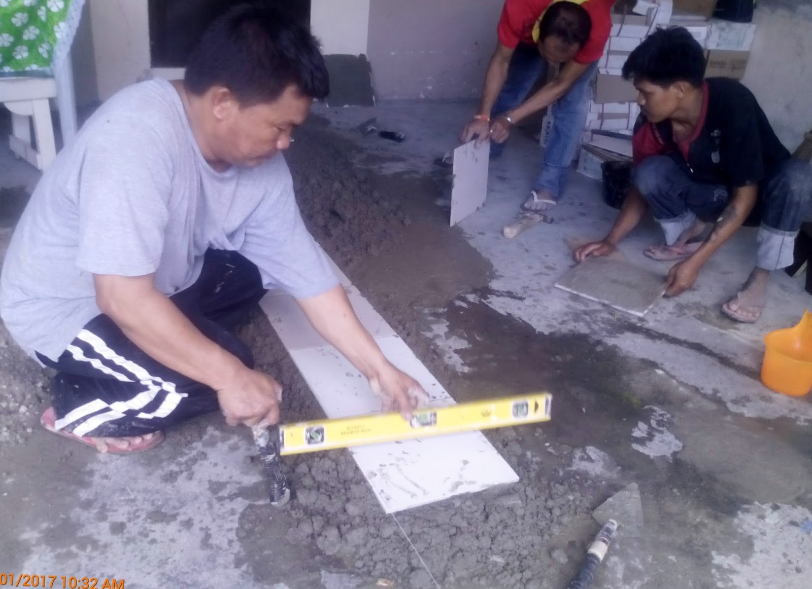 BUILDER'S JOURNAL: TILE INSTALLATION: CONCRETE DRY PACK METHOD