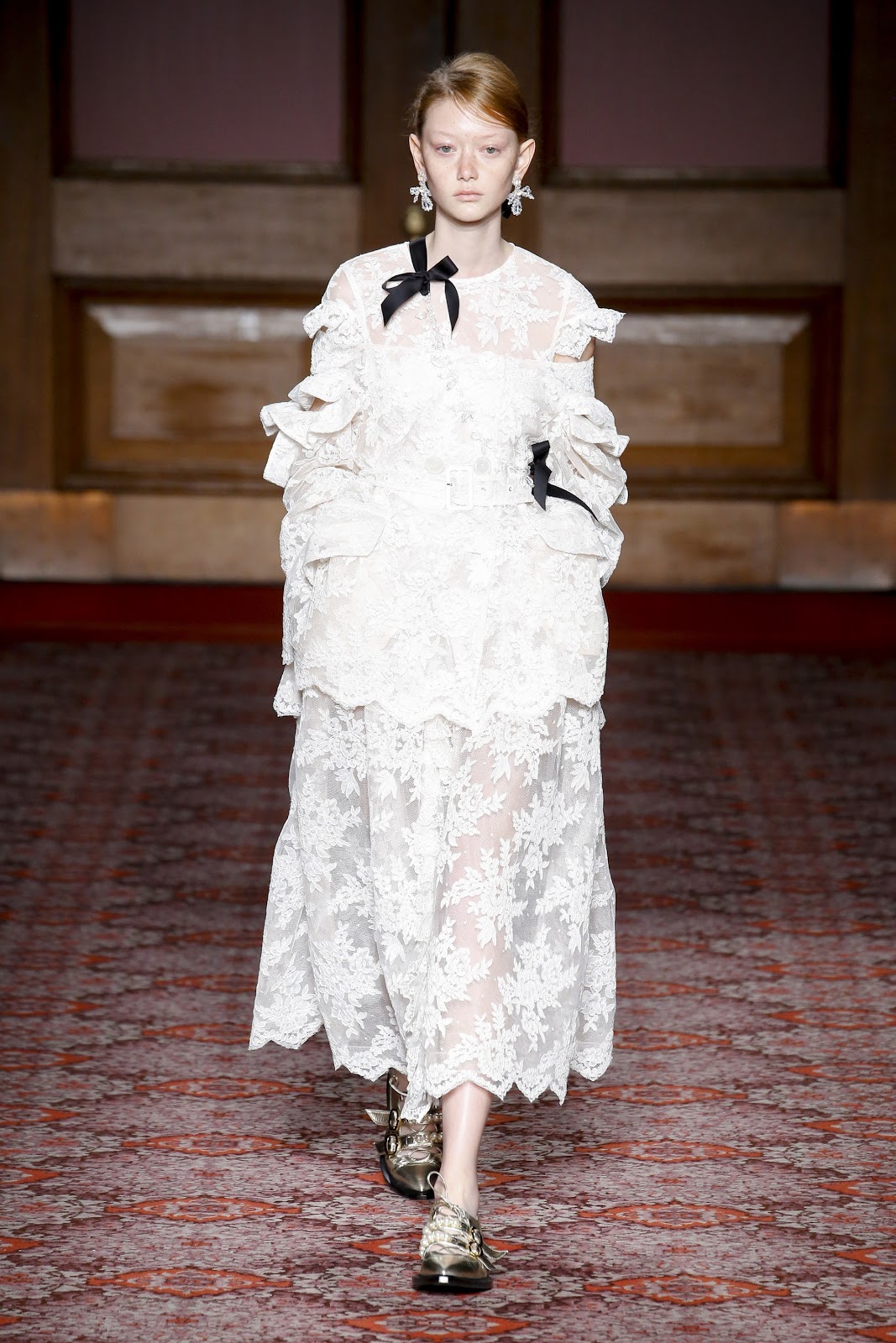 Simone Rocha at London Fashion Week Fall 2018. | Cool Chic Style Fashion