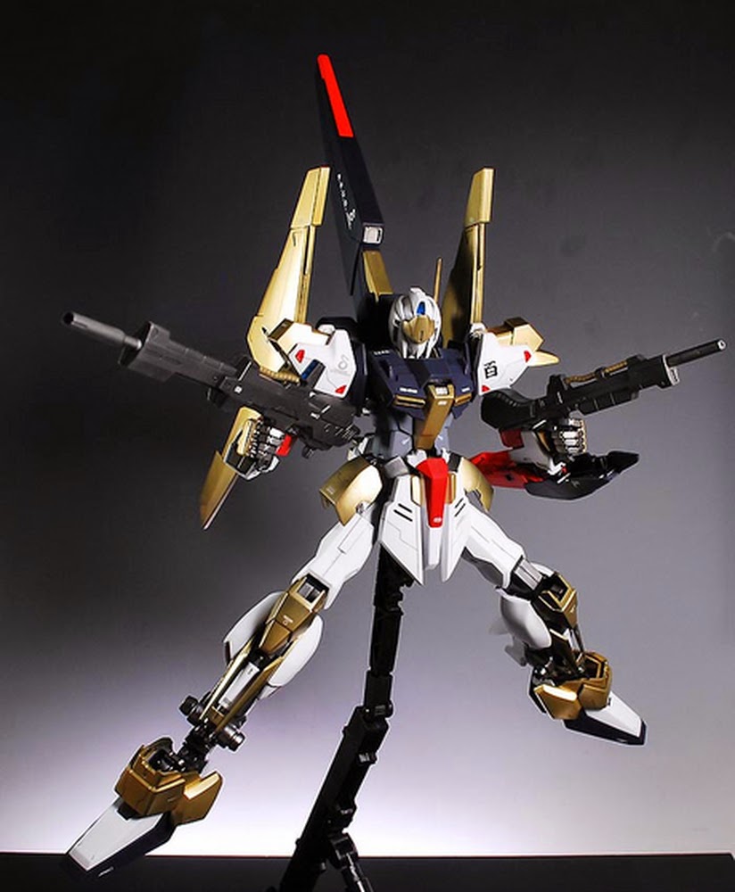 Custom Build: MG 1/100 Hyaku Shiki
