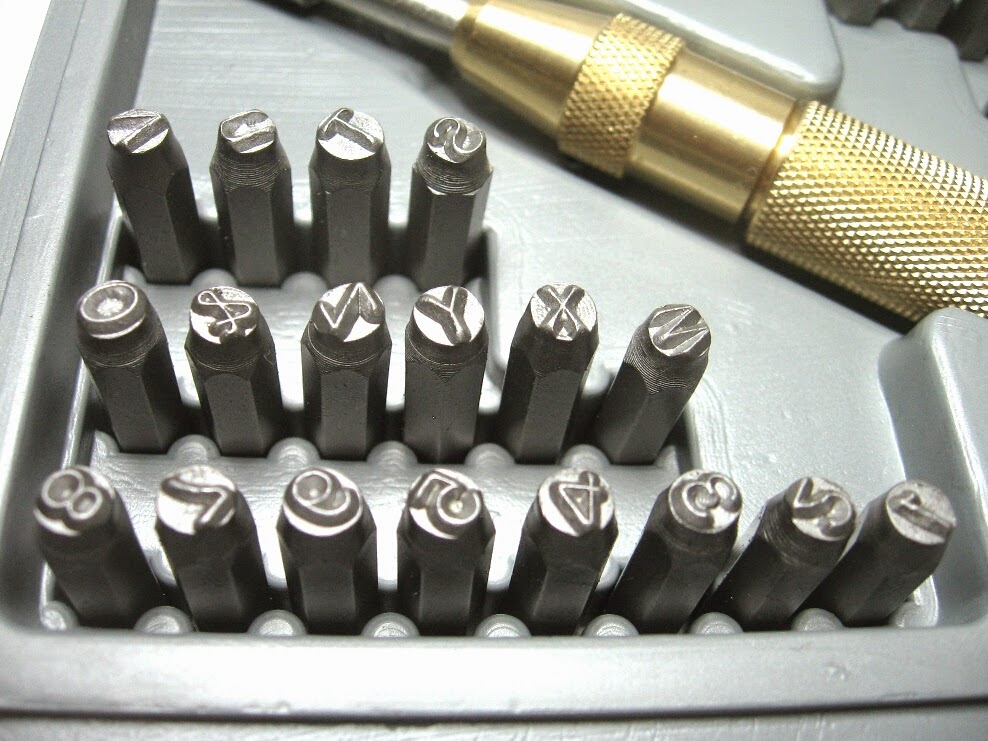 GRABADOS SAN MARTIN: PUNZONES DE ACERO PARA MARCAR A GOLPE