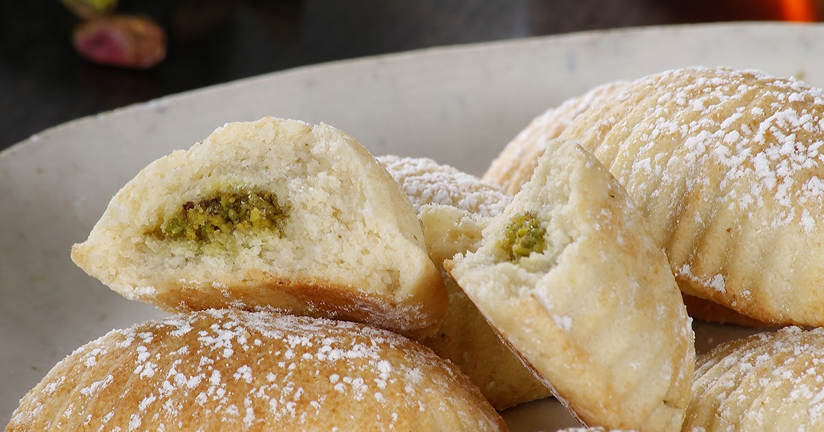 Pistachio Maamoul Recipe | LEBANESE RECIPES