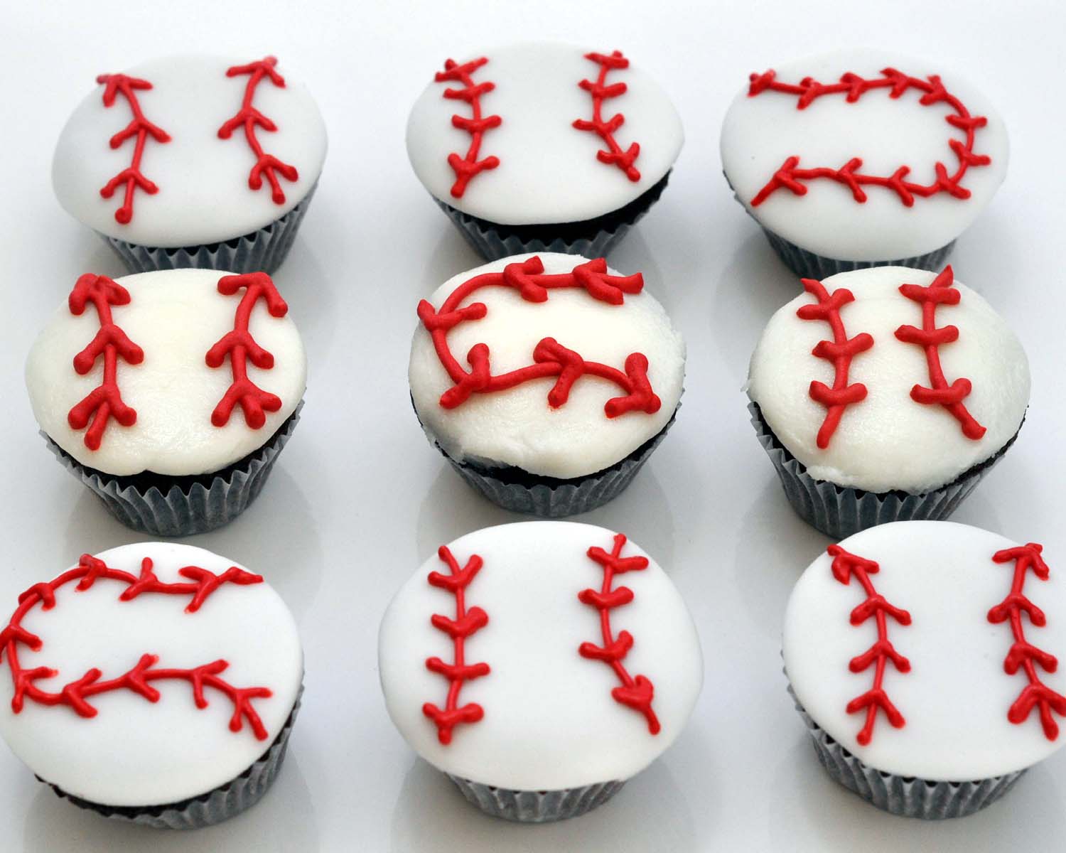 Beki Cook's Cake Blog: Baseball Cupcakes {Three Ways}