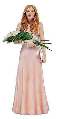 SNEAK PEEK : "Carrie" Remake Action Figures Revealed