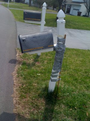 creative juice: "What Were They Thinking Thursday!!??" - Curb Appeal