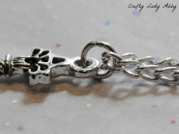 JEWELRY TUTORIAL: Basic Chain Pendant Necklace