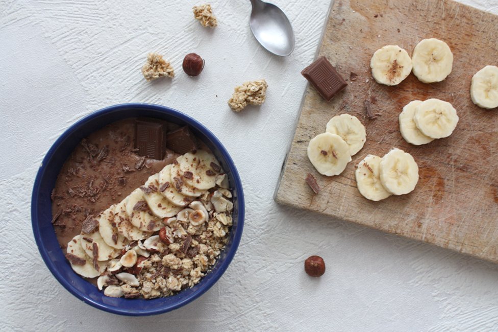 Recette : Smoothie Bowl Banane - Beurre de cacahuètes | Noush
