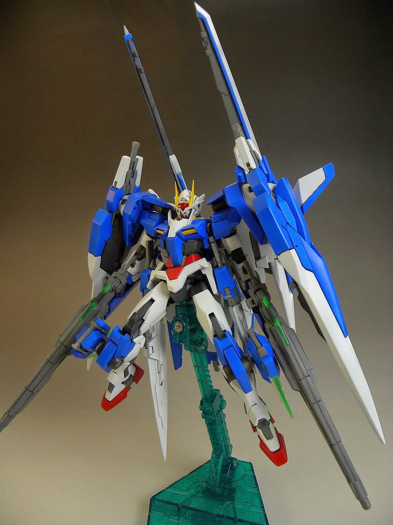 Custom Build: 1/144 Gundam 00 Raiser Seven Sword/G
