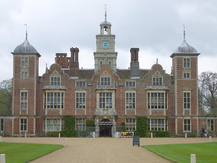 Dolls' Houses and Miniatures: Period Style: Jacobean Architecture 1603-49