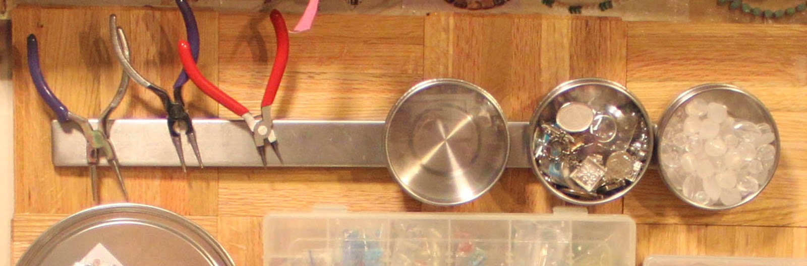 Those Crafty Sisters, Recycled crafts, craft tutorials, tips & freebies