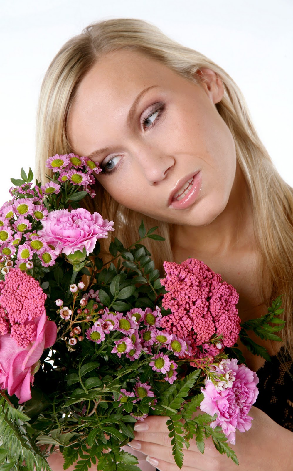 White Carpet Girls: White Carpet Girl-65