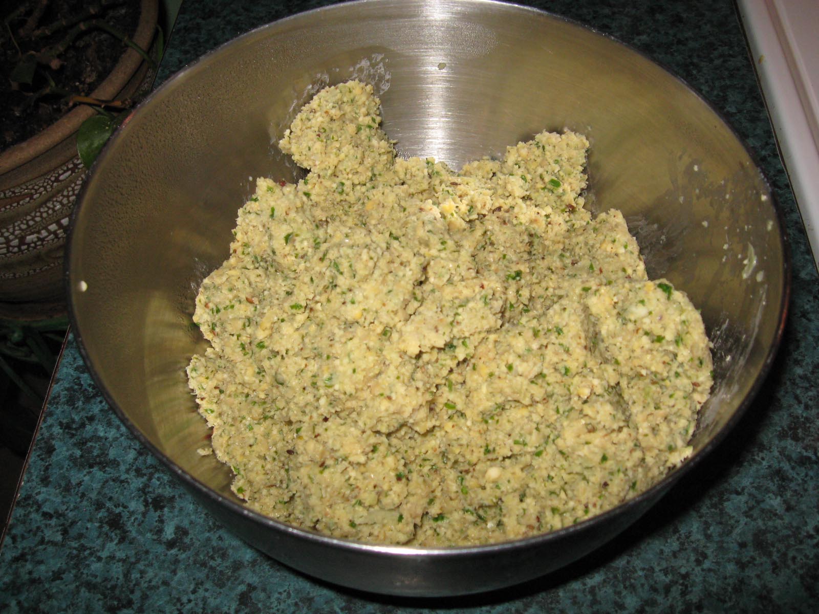 Peredur's Kitchen: Making Falafel from Scratch