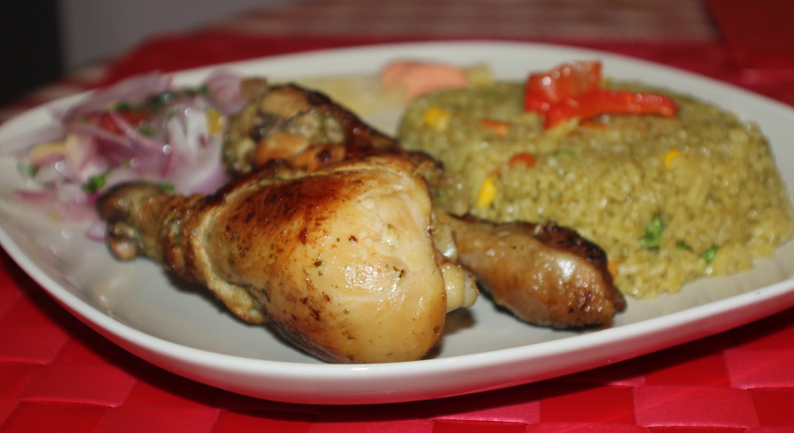 AmiestiloPeru: EL FAMOSO "ARROZ CON POLLO PERUANO"