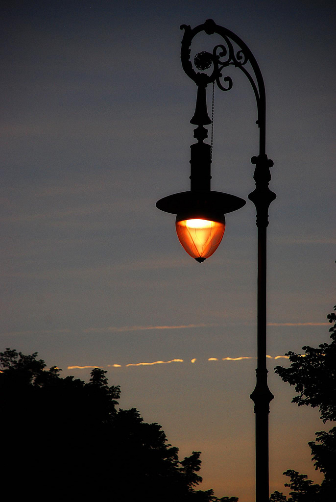 #CX Improvements and The Streetlight Effect | CustomerThink