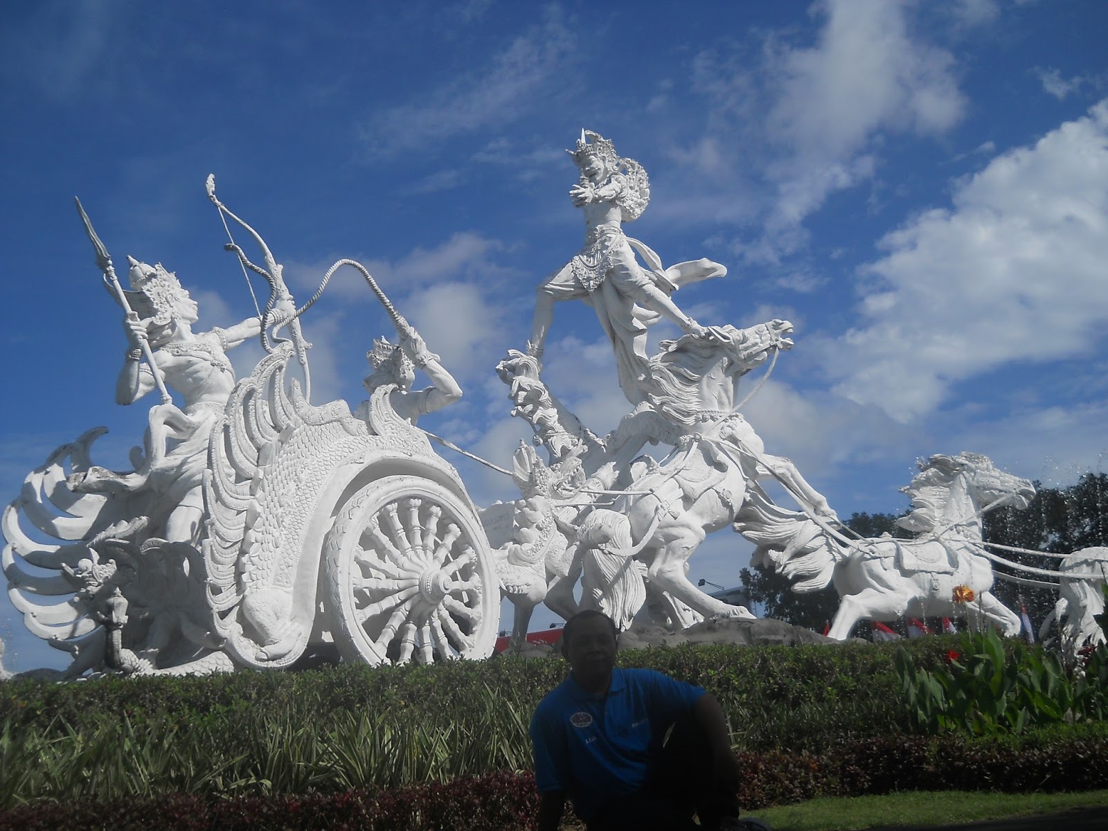 sryatman: PATUNG KUDA, DEN PASAR BALI