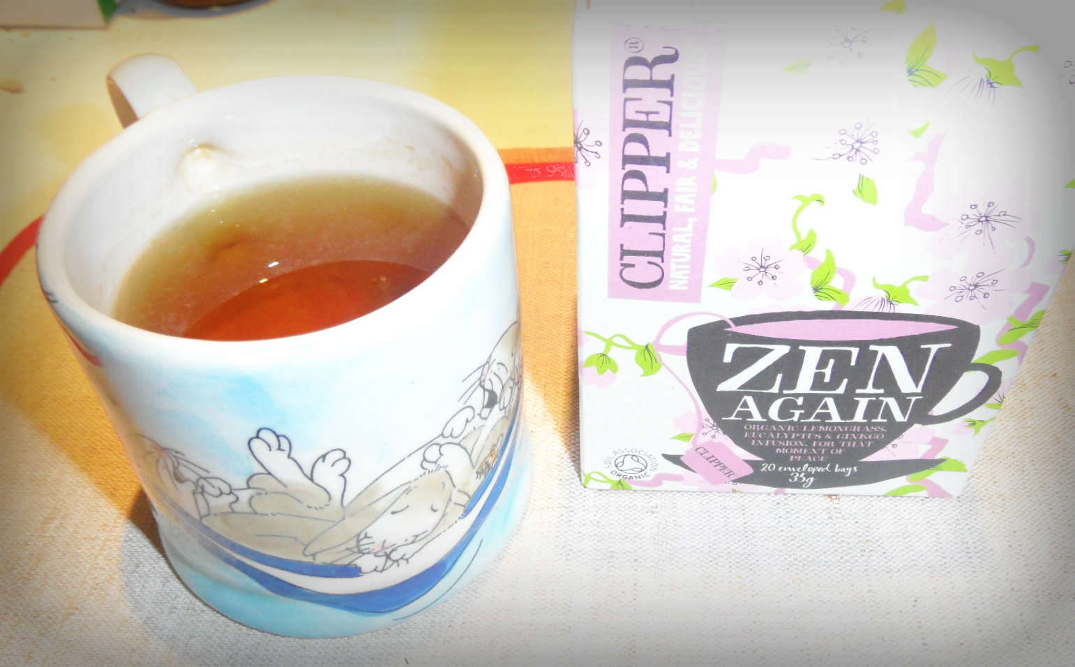 Chez Maximka: Greatness in small things: Clipper tea