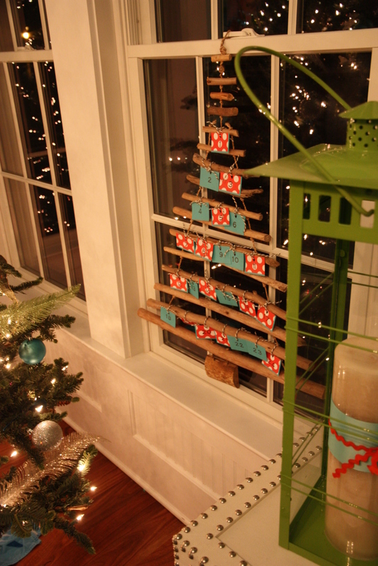 Vivid Hue Home DIY Homemade Countdown Calendar Vivid Hue Home DIY Homemade Countdown Calendar