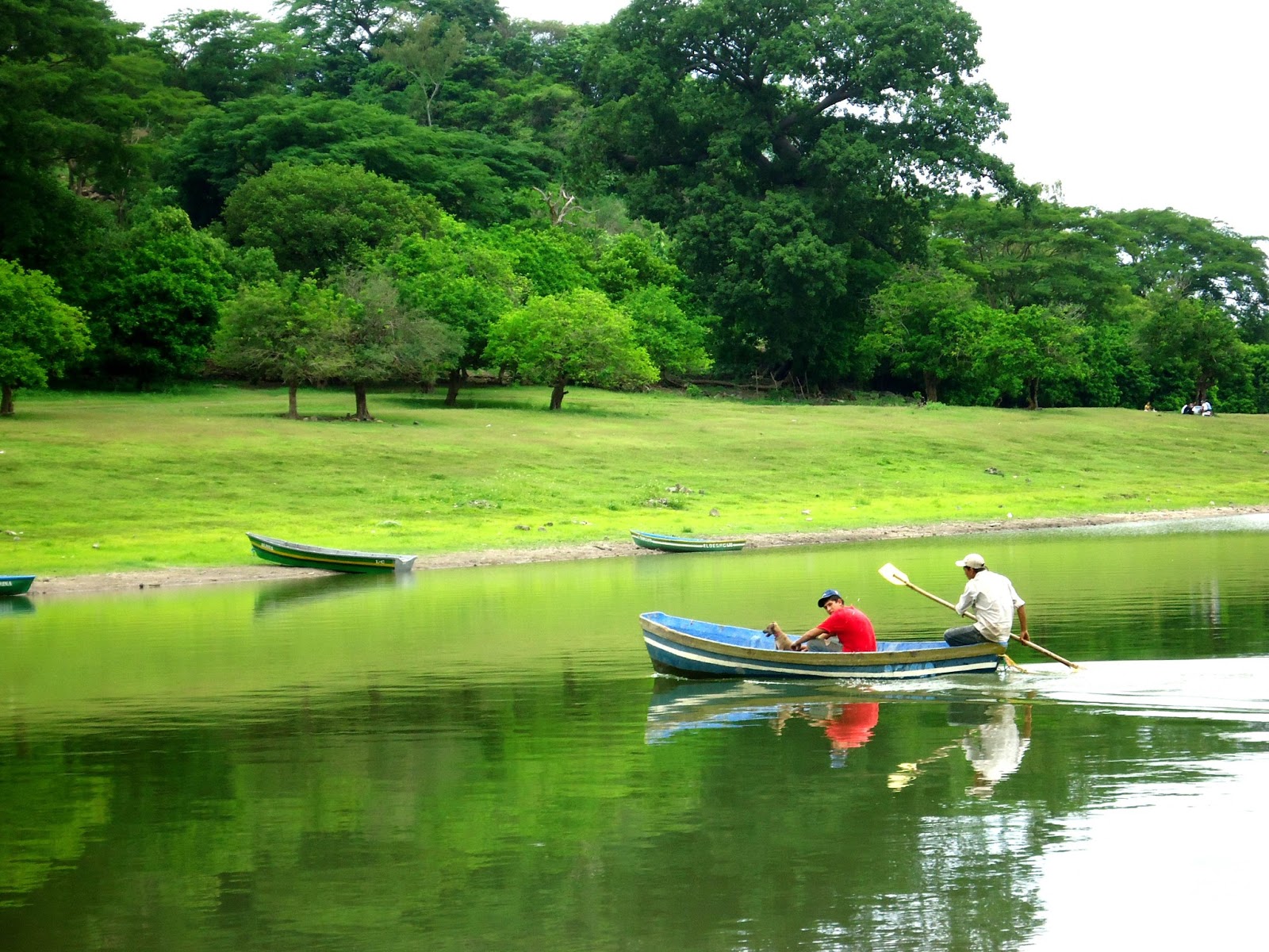 El Salvador y tú: Lago de Güija