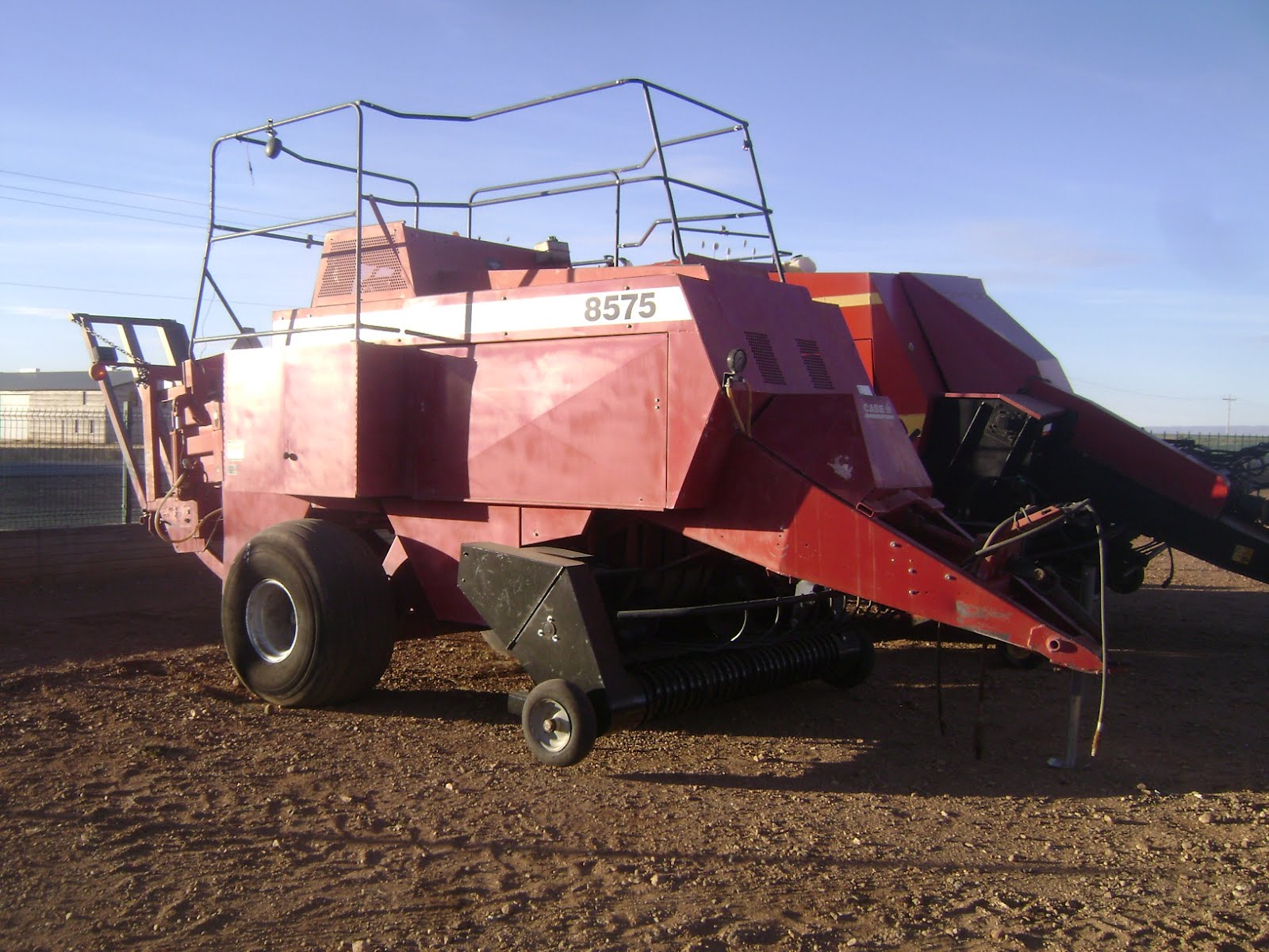 MAQUINARIA AGRICOLA INDUSTRIAL: Empacadora Case 8575 Pacas Grandes 4x3 ...