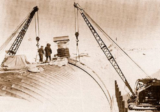 Armour force / Panssaroitu voima : Greenland role 1940