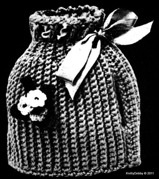 Historic Needlecrafts by KnittyDebby: New on ETSY-Tea cosy and tea pot nest