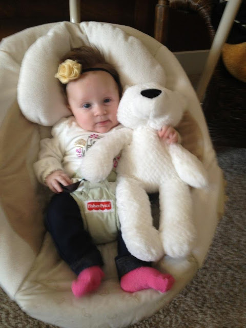 8 CUTTY GIRLS WITH HER TEDDY BE | FUNNY TWEEK