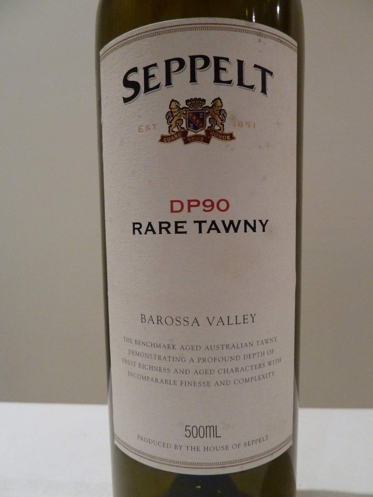 Penguin's Palate: SEPPELT DP90 RARE TAWNY - HISTORY IN A BOTTLE