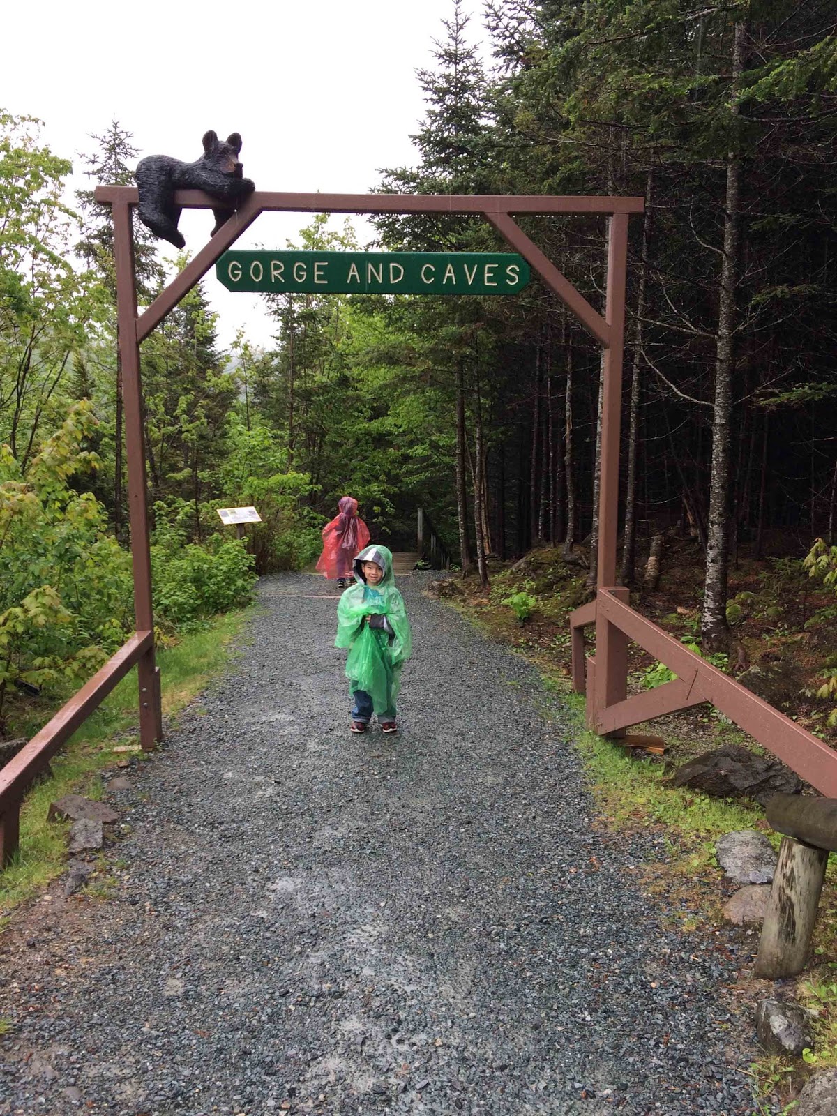 Hawaii Mom Blog: Visit New Hampshire: Lost River Gorge & Boulder Caves