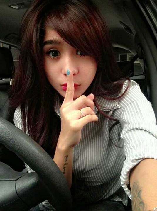 Foto Selfie Bibie Julius Model Cantik - Part 4 - GAYA ARTIS & MODEL