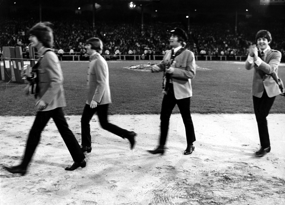 1965 Shea Stadium the Beatles' Biggest Concert – The First Rock Concert ...